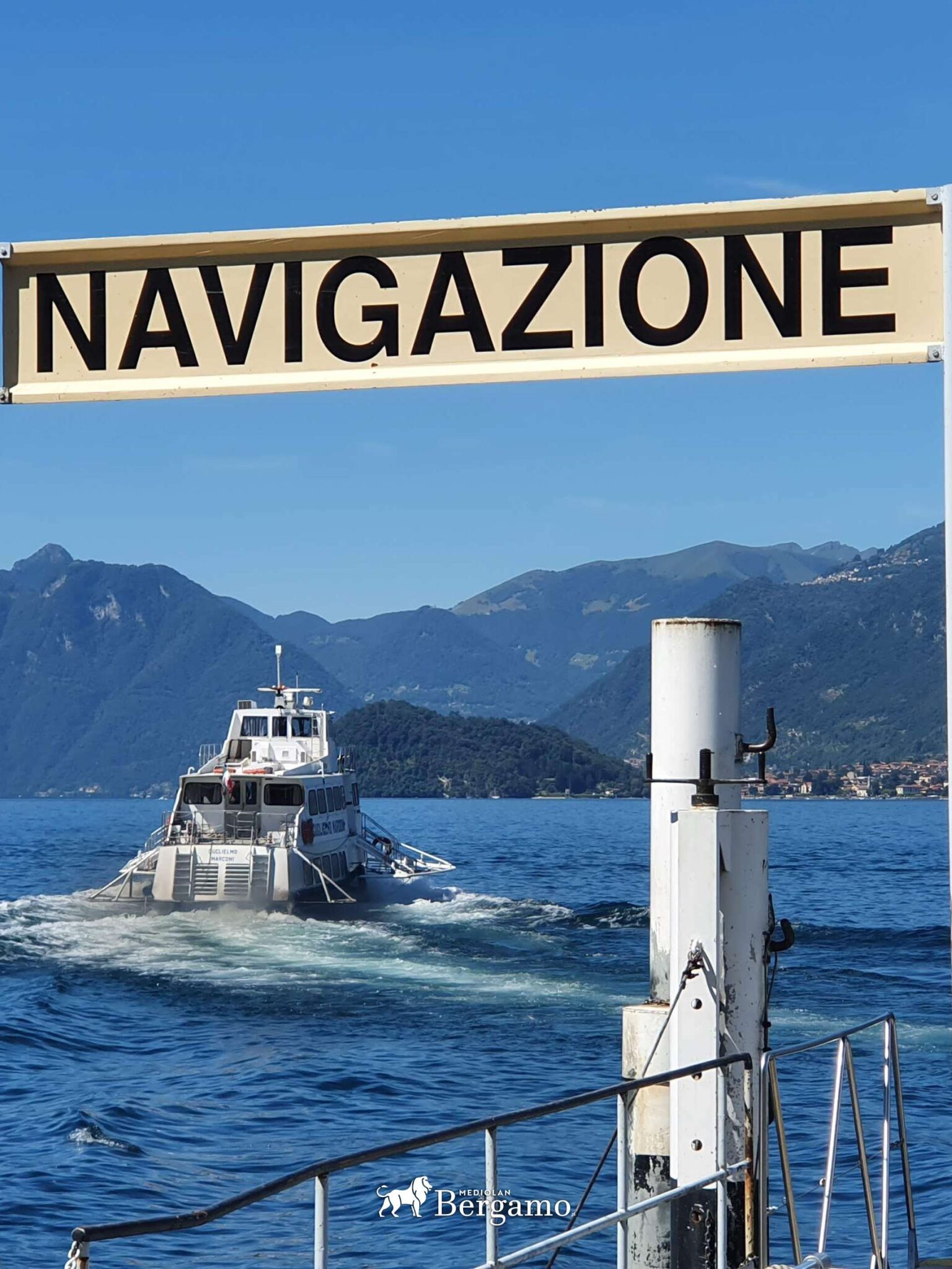 Jezioro Garda, prom samochodowy, cena biletu i porady w 2025 ...